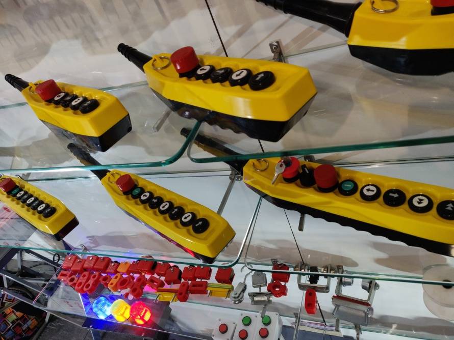 Srp Remote | Leading Manufacturer of Crane Pendant Push Button Stations ...